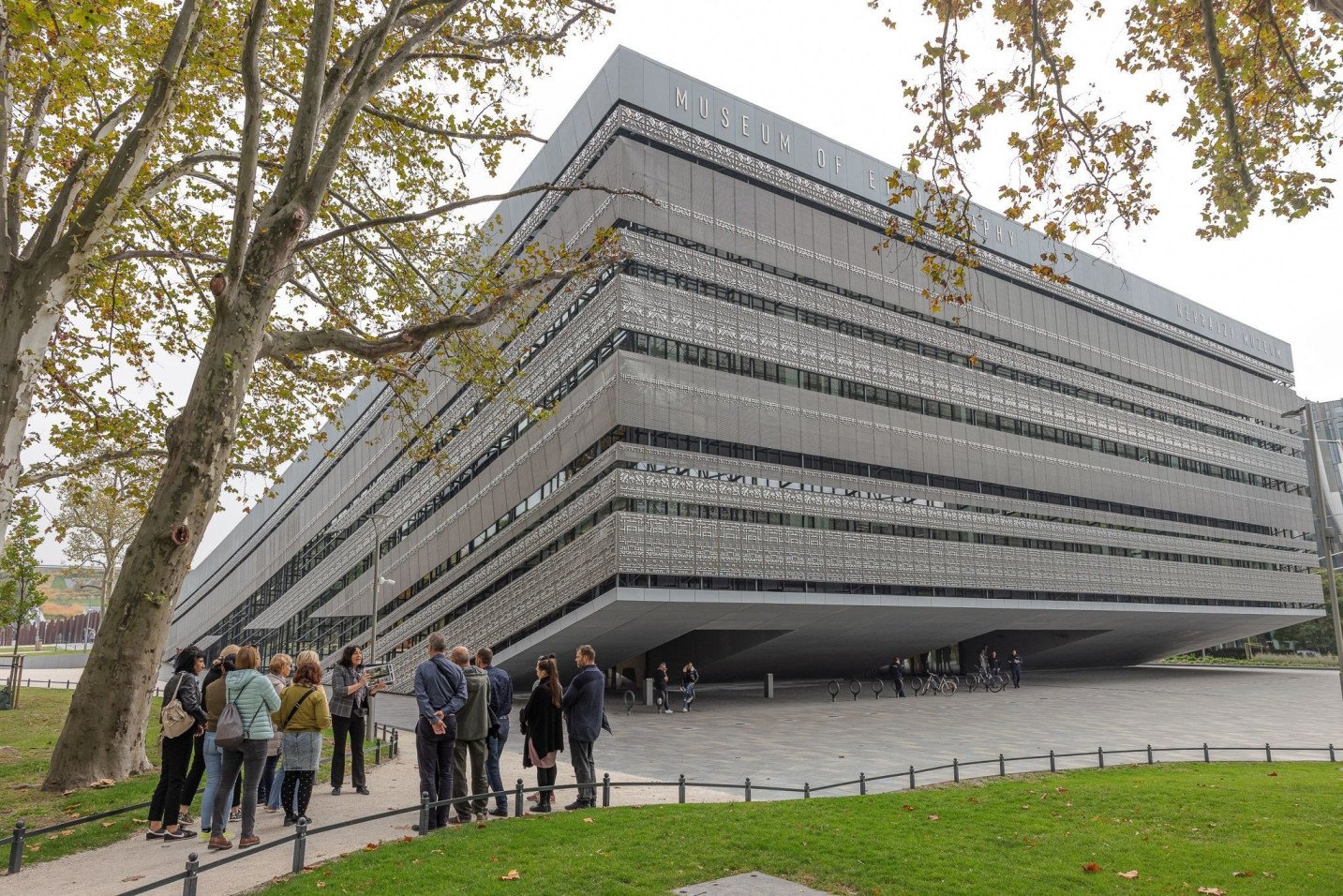 GUIDED WALK IN THE MUSEUM OF ETHNOGRAPHY BUILDING